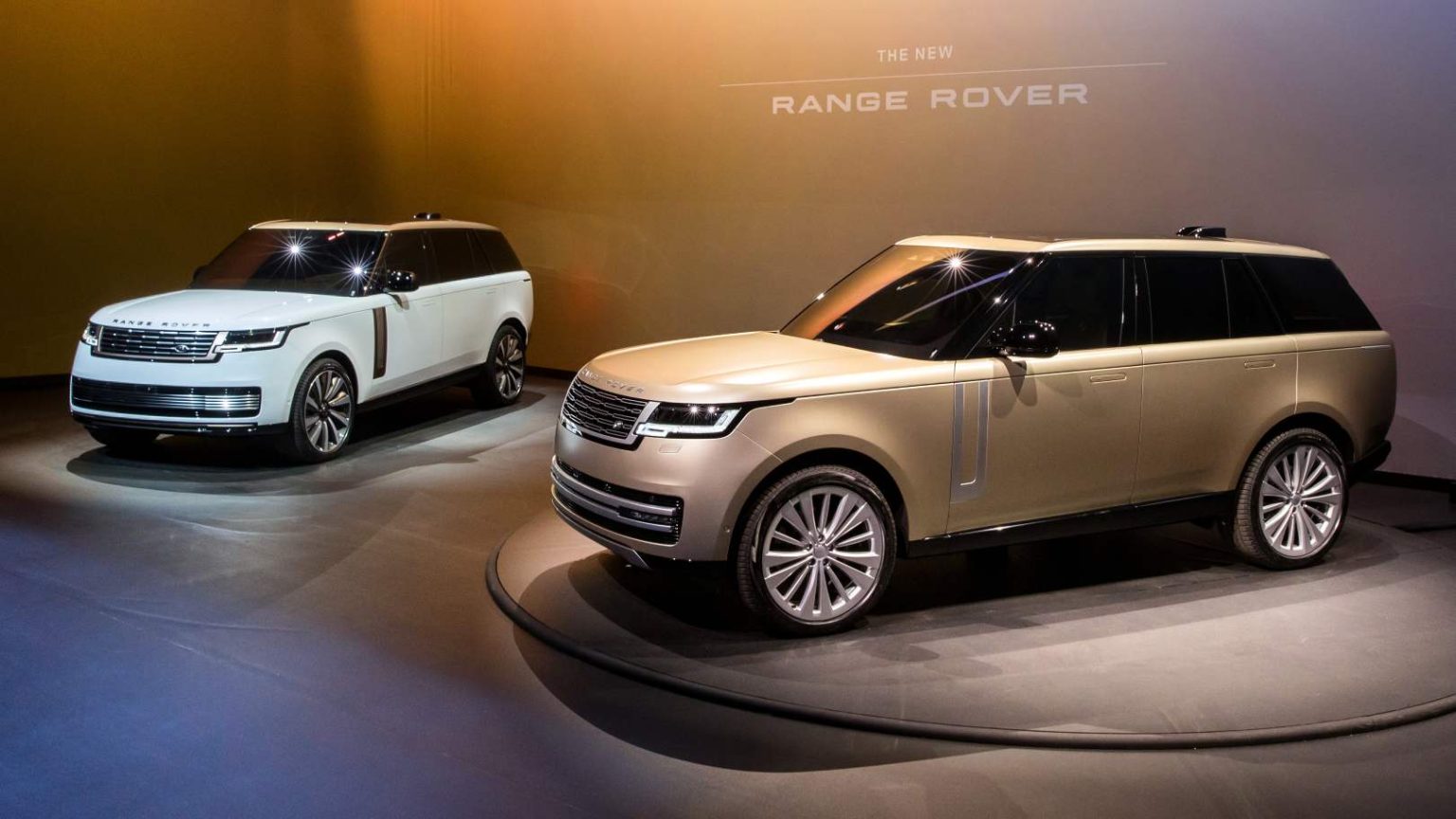 2022 Range Rover | Reveal & New Features - Motofoto